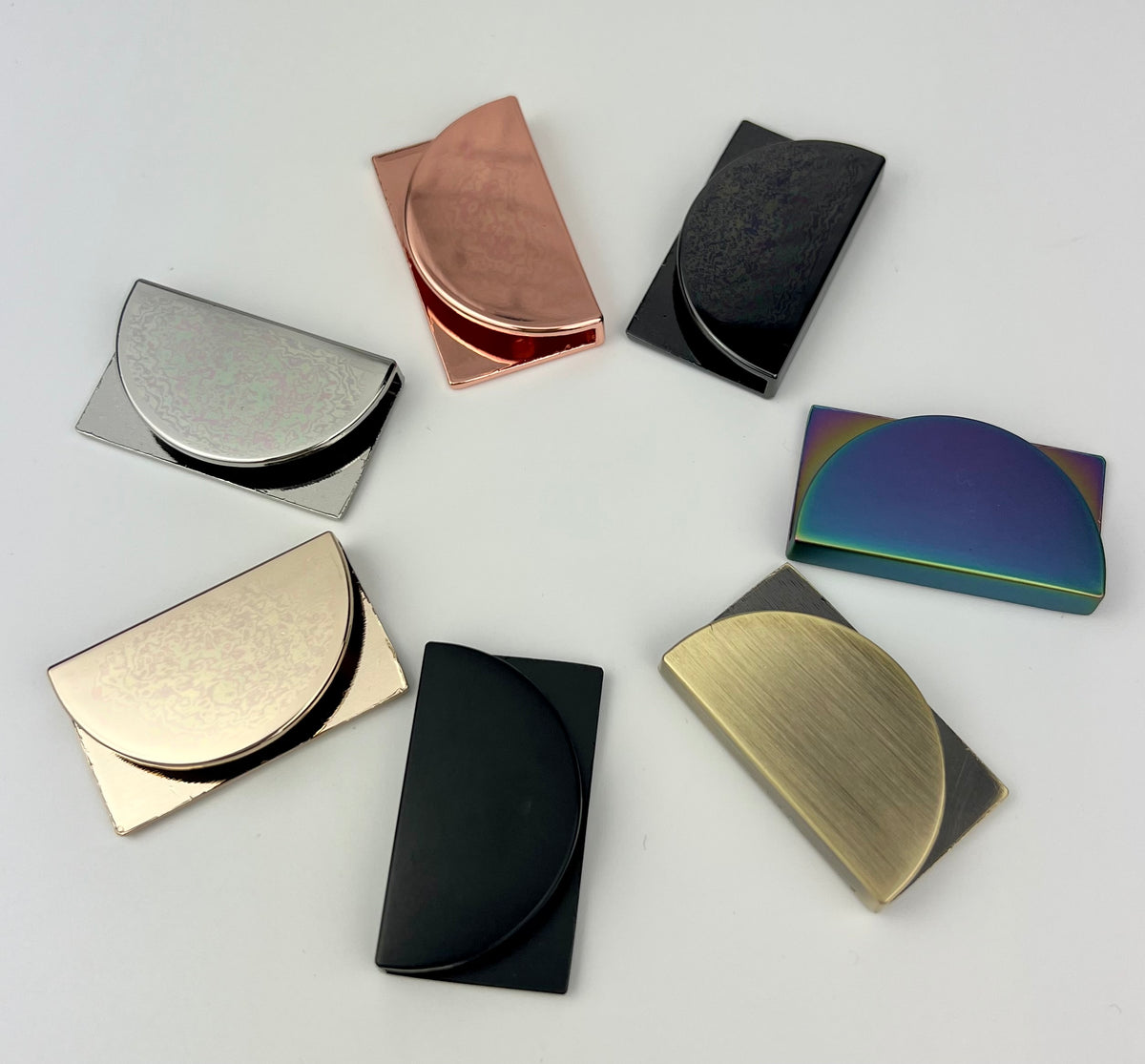 Half Moon Magnetic Locks – Siah Swag Bags